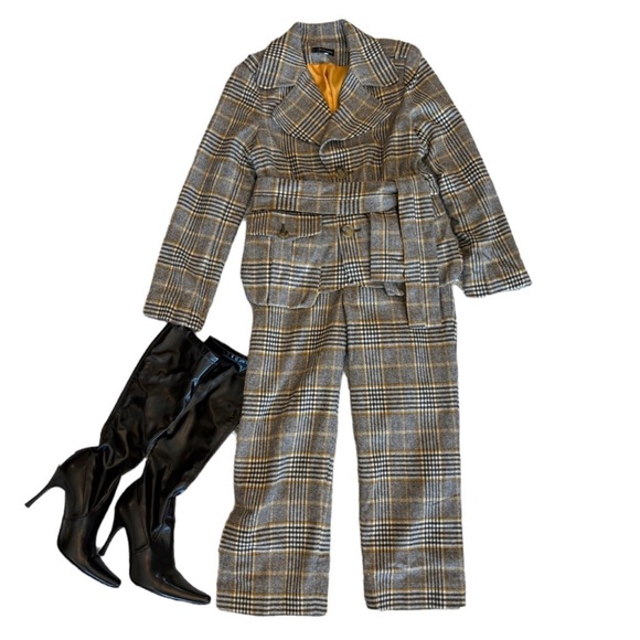 Alvin Valley | Pants & Jumpsuits | Alvin Valley Brown Capri Crop Plaid ...